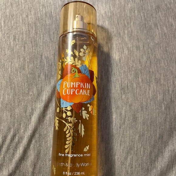 Bath & Body Works | Bath & Body | Bath And Body Works Pumpkin Cupcake ...